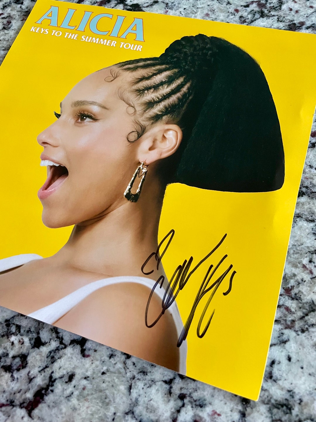 Alicia Keys Autograph - Etsy