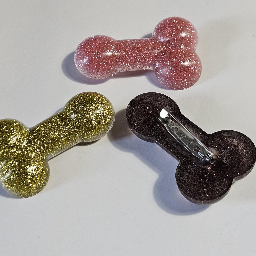 Rude Adult Humour Willy Badge Various Colours Hen Do and Stag Do ...