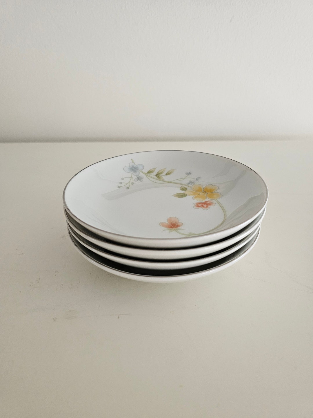 Annabelle Fine China Berry Bowls: Floral Platinum Trim, Set of 4 - Etsy