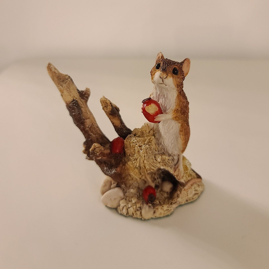 Nature's Heritage by Holland Studio Craft Handpainted Mouse Figurine ...