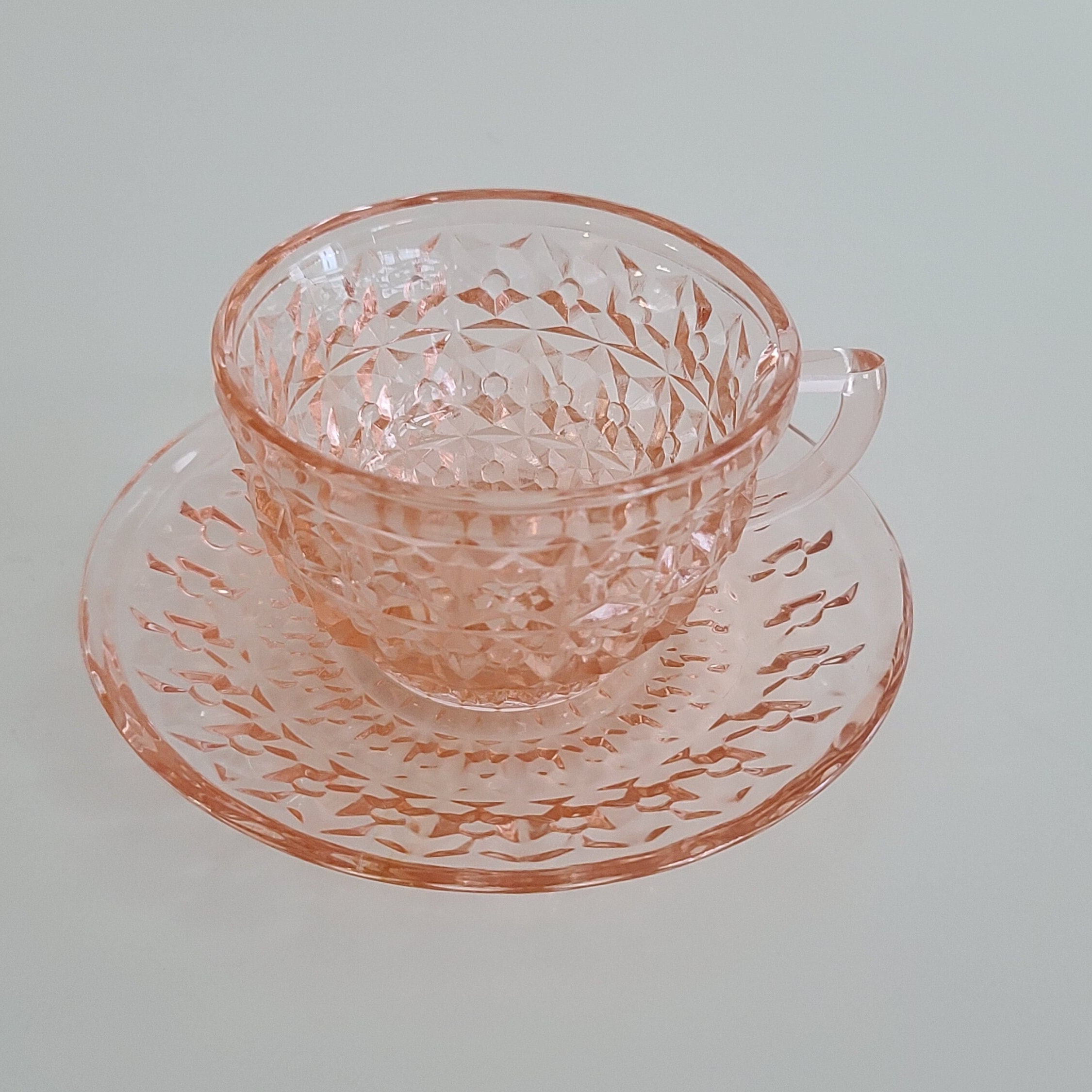RARE Jeanette Holiday Buttons and Bows PINK Depression Glass Tea Cup ...
