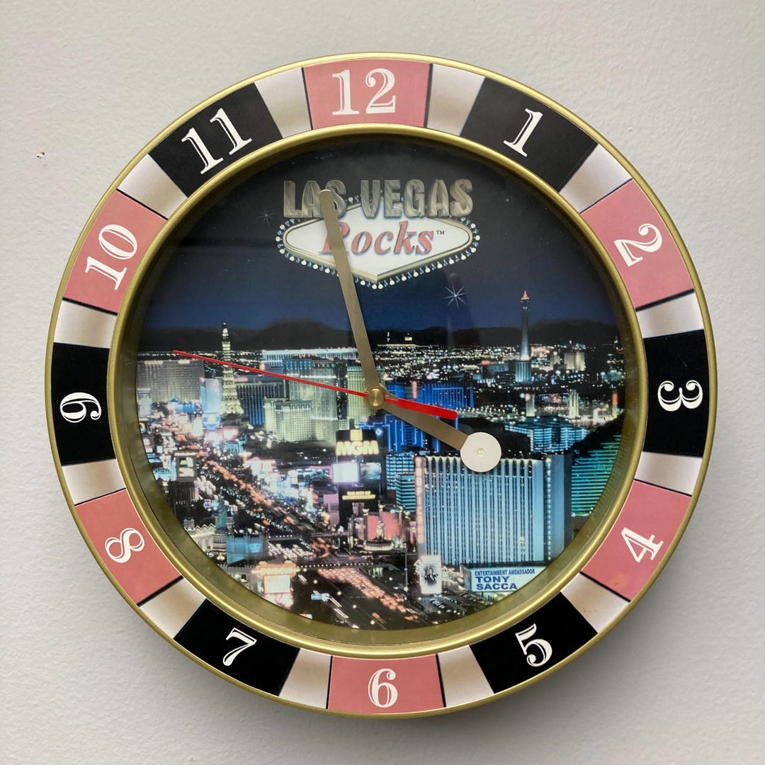 10-inch Las Vegas Wall Clock • Vintage Strip & Roulette Style • Works ...