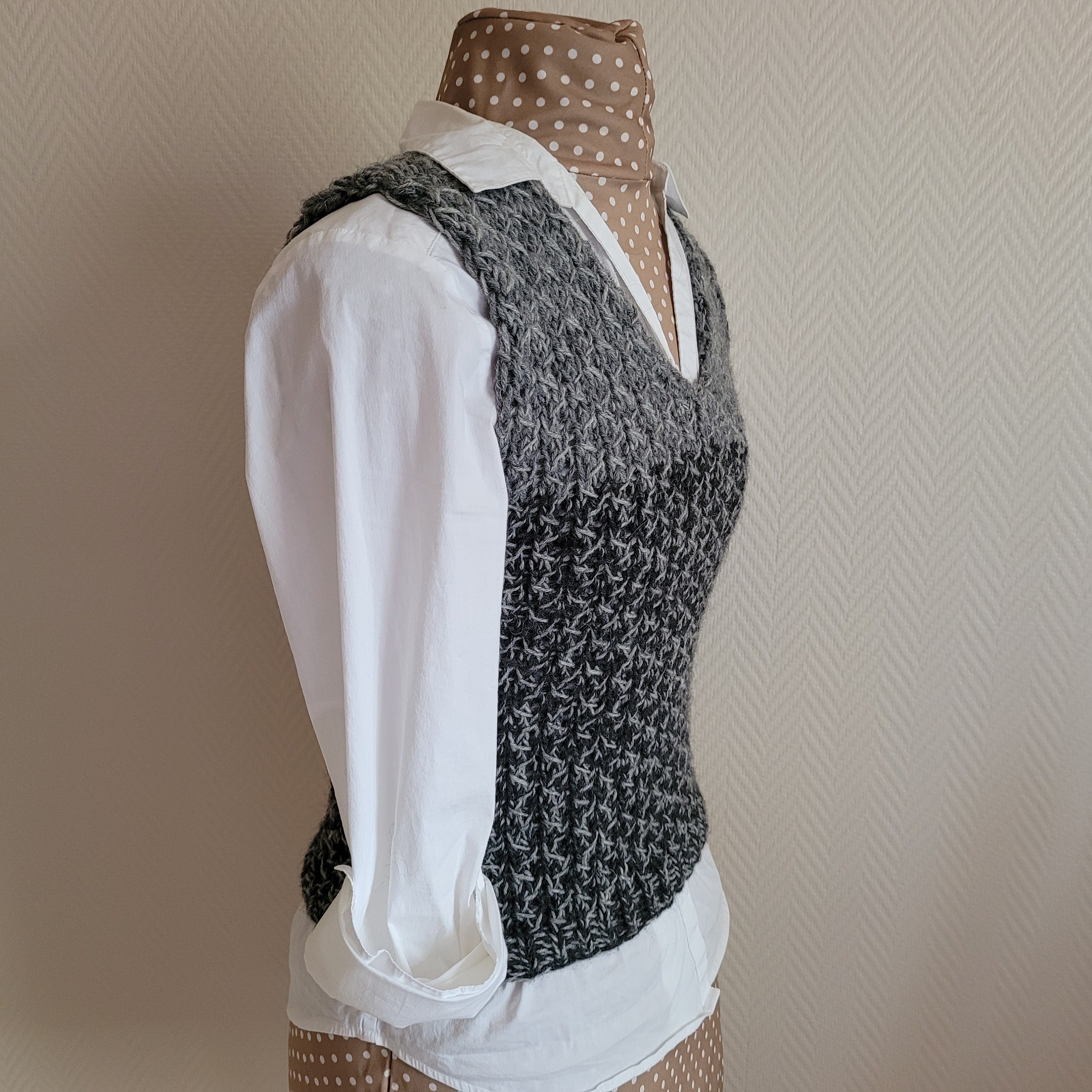 V-neck Vest Knitting Pattern, Knitted Slipover Pattern, Chunky Vest ...