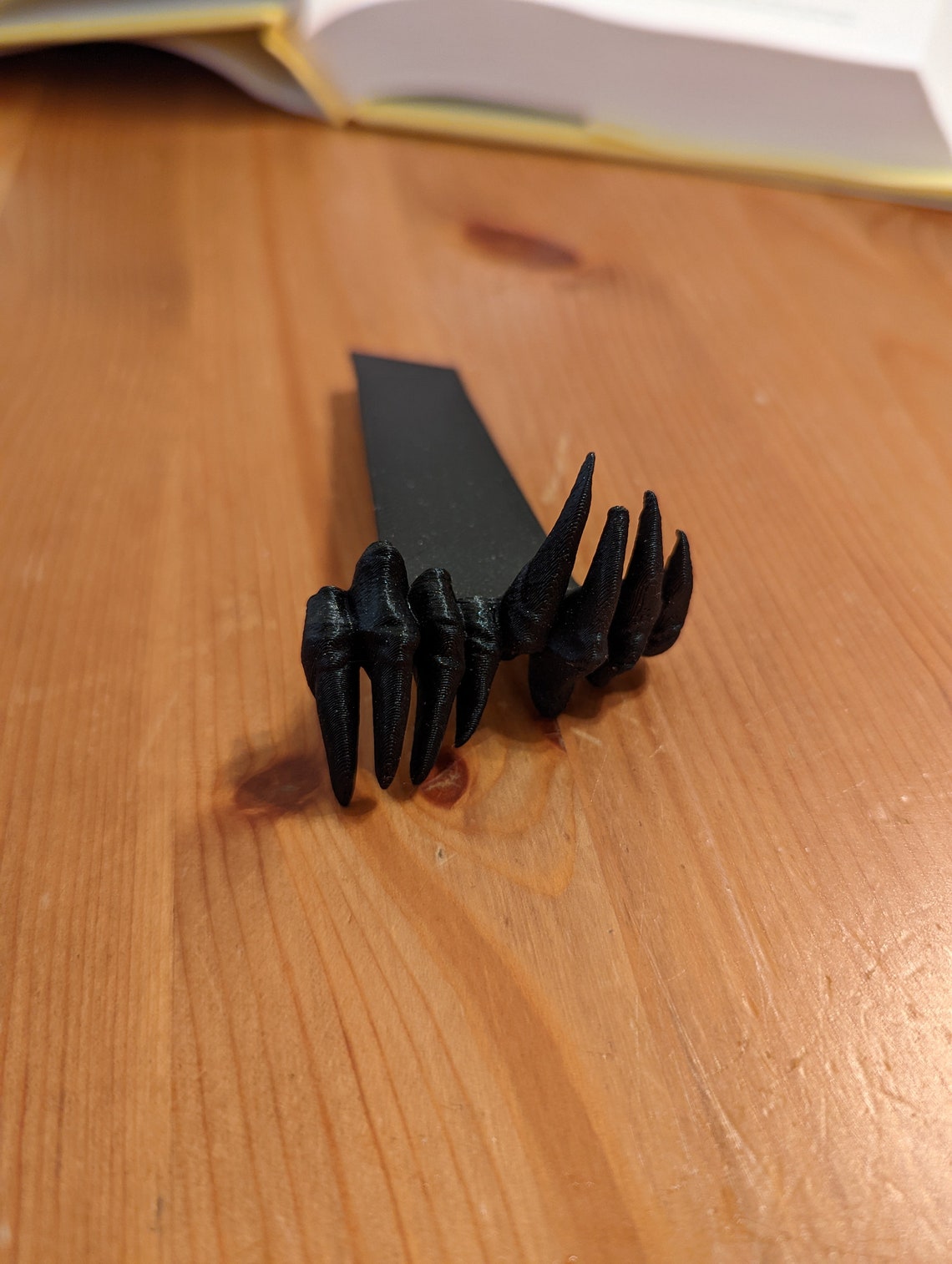 Scary Claws Bookmark - Etsy