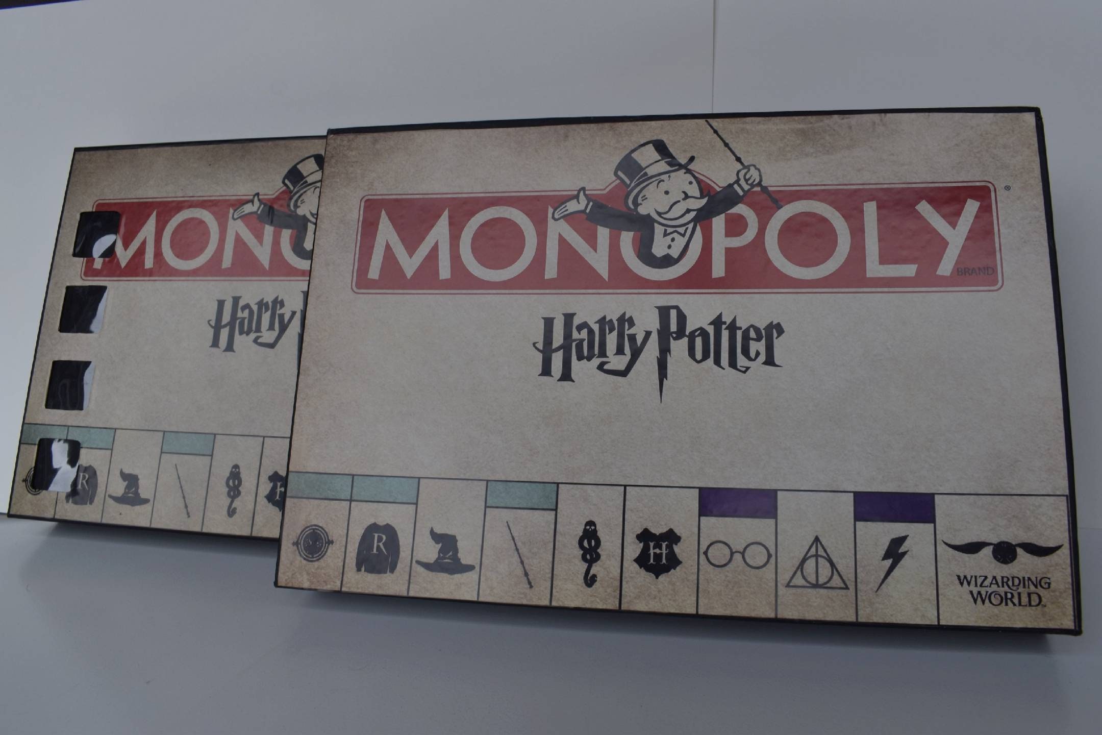 Harry Potter Monopoly Board Game. Wizard and Witch Game - Etsy