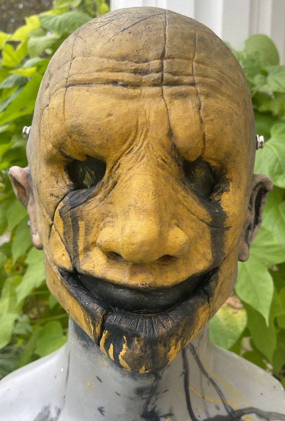 Scary Smiley Face Mask