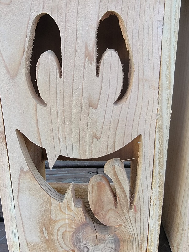 Spooky Halloween Light up Box - Etsy