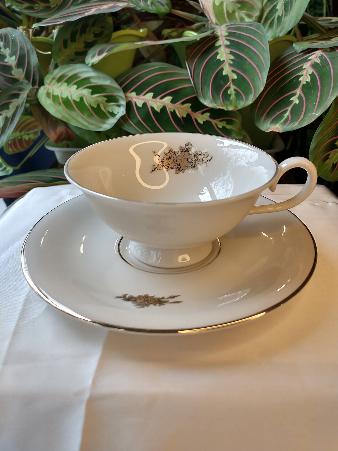 Vintage! Society Fine China Heirloom Gold Roses. Made in Japan. - Etsy