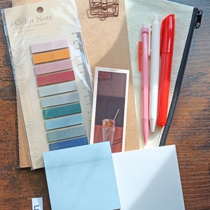 Deluxe Book Annotation Kit, You Choose Colour Set, Highlighter, Pen ...