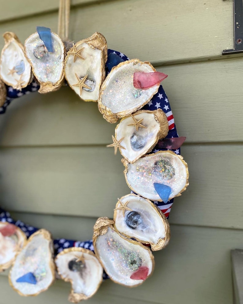 4th of July Oyster Shell Wreath - Etsy