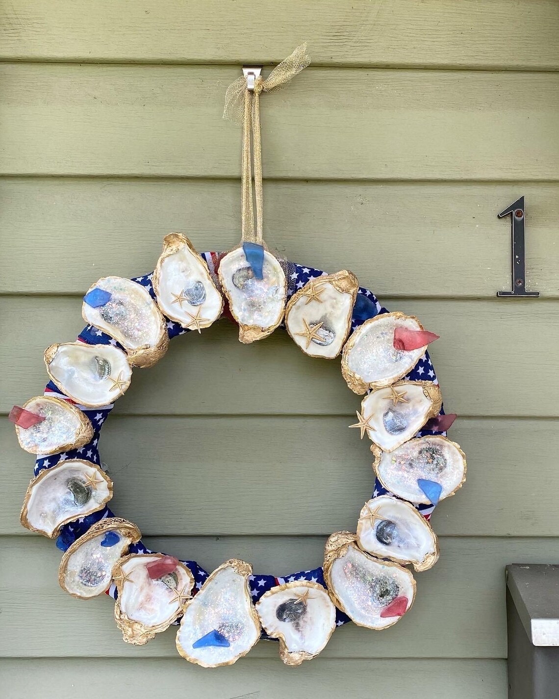 4th of July Oyster Shell Wreath - Etsy
