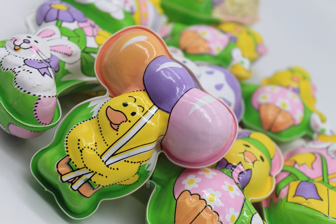 Lot of 10 Vintage Easter Plastic Molded Candy Holders, Chick, Bunny ...