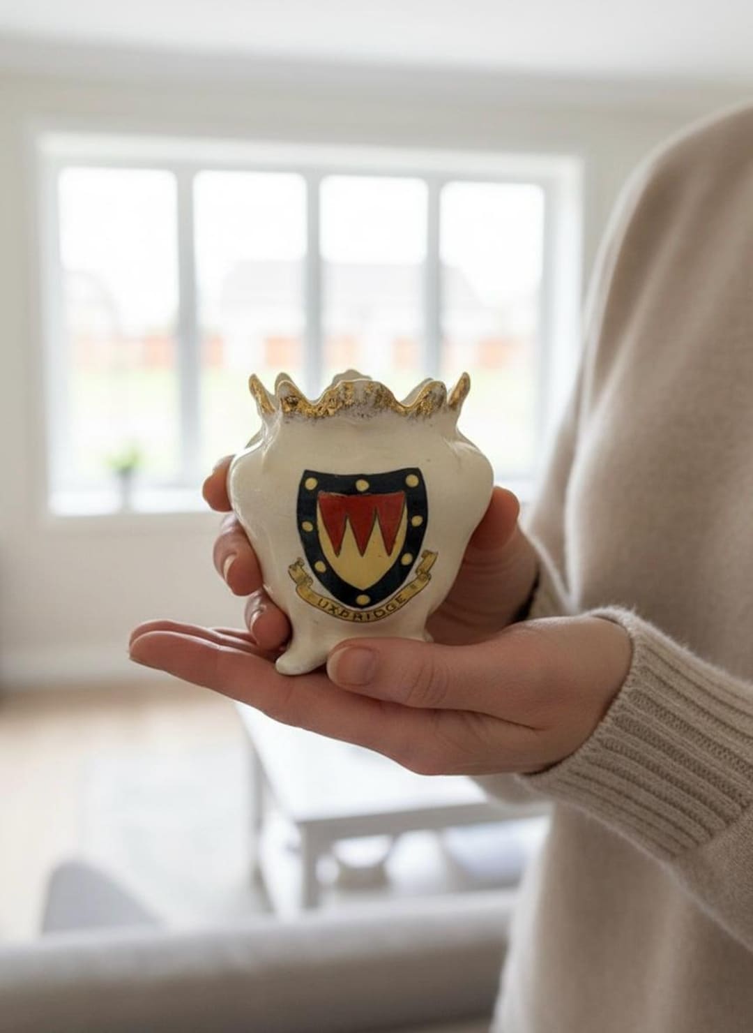Vintage Uxbridge Crest Porcelain Vase, Gold Trim Cocktail Stick Holder ...
