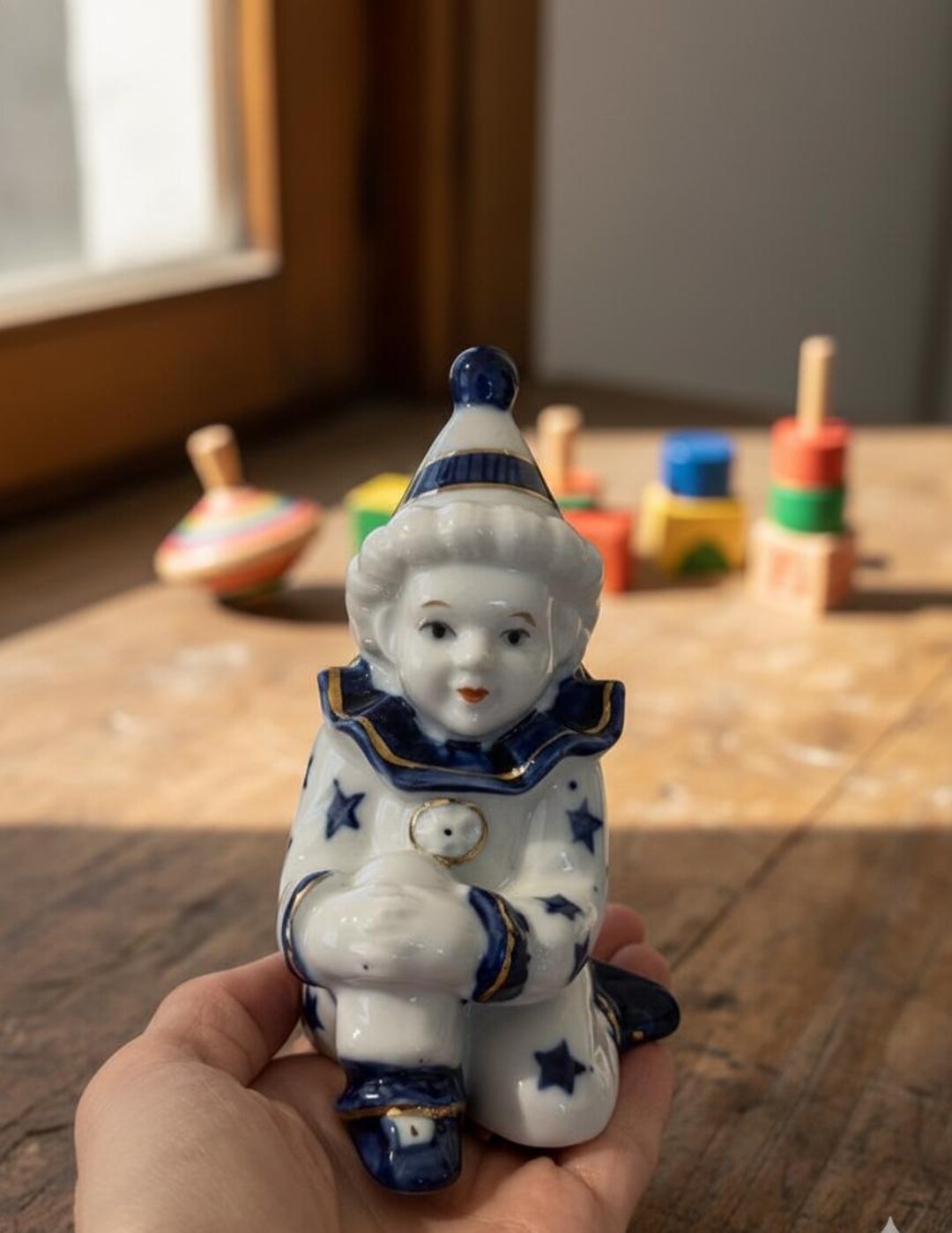 Vintage Porcelain Kneeling Clown Figurine Blue and White Home Decor ...