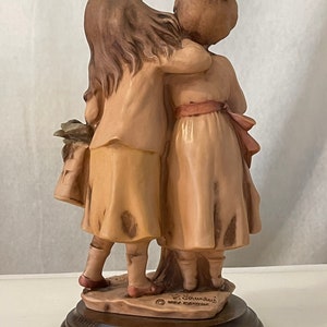 Giuseppe Armani Figurine | Girl Friends Bestie Capodimonte Style ...