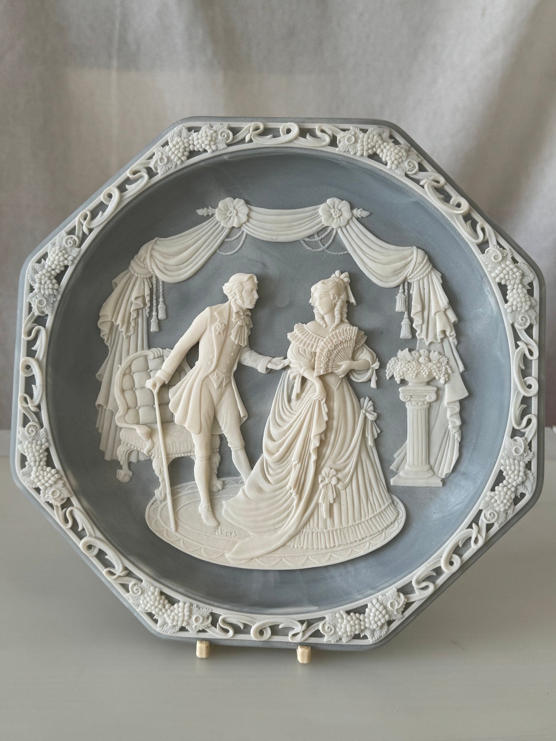 Vintage Incolay Studios Stone Wall Plate La Traviata 3D Love Themes ...