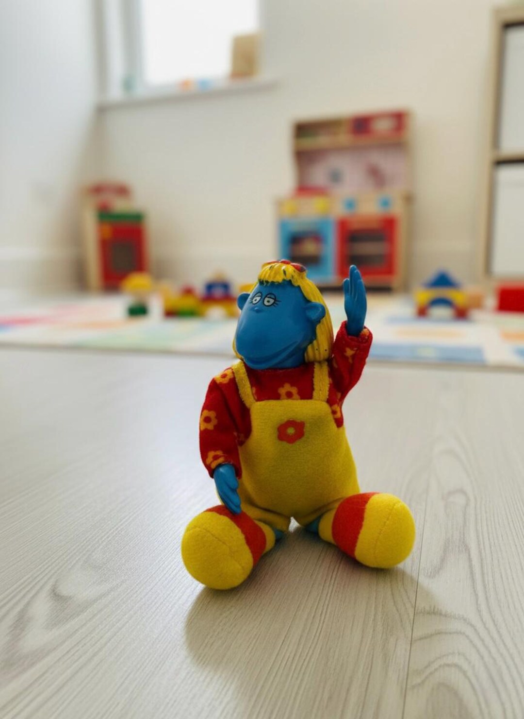 Vintage Bella the Tweenies Mcdonalds 2001 Happy Meal Toy Action Figure ...