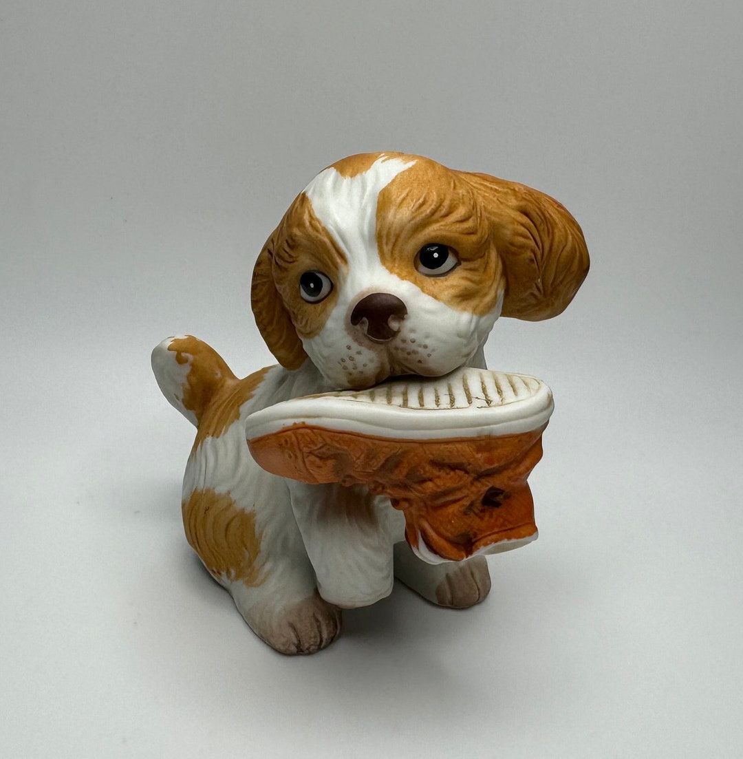 Homco Porcelain Cocker Spaniel Pup With Peach Shoe - Playful Pup ...