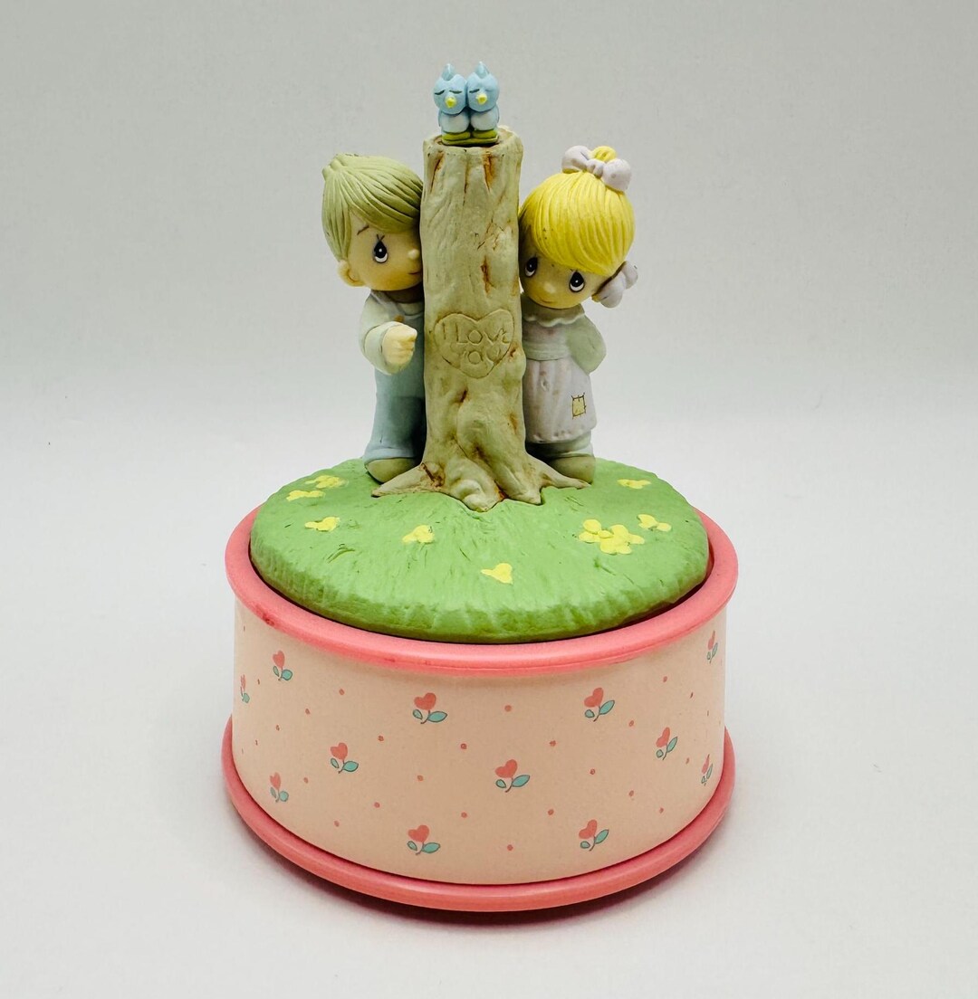 Vintage Precious Moments Music Box - True Love 1989 - Etsy