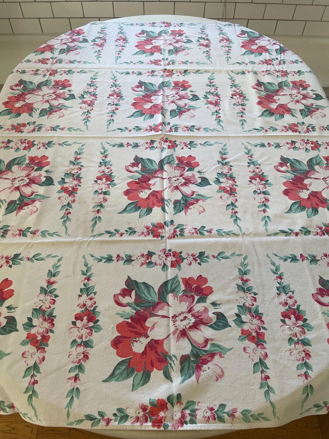 Vintage Jadeite Green and Coral Floral Tablecloth Repeating Flowers ...