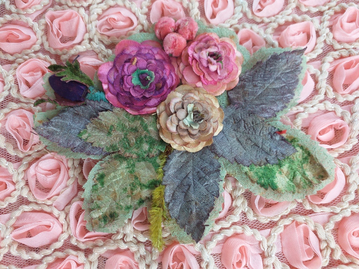 Absolutely Stunning Intricate Antique Ribbonwork Piece With Velvet ...