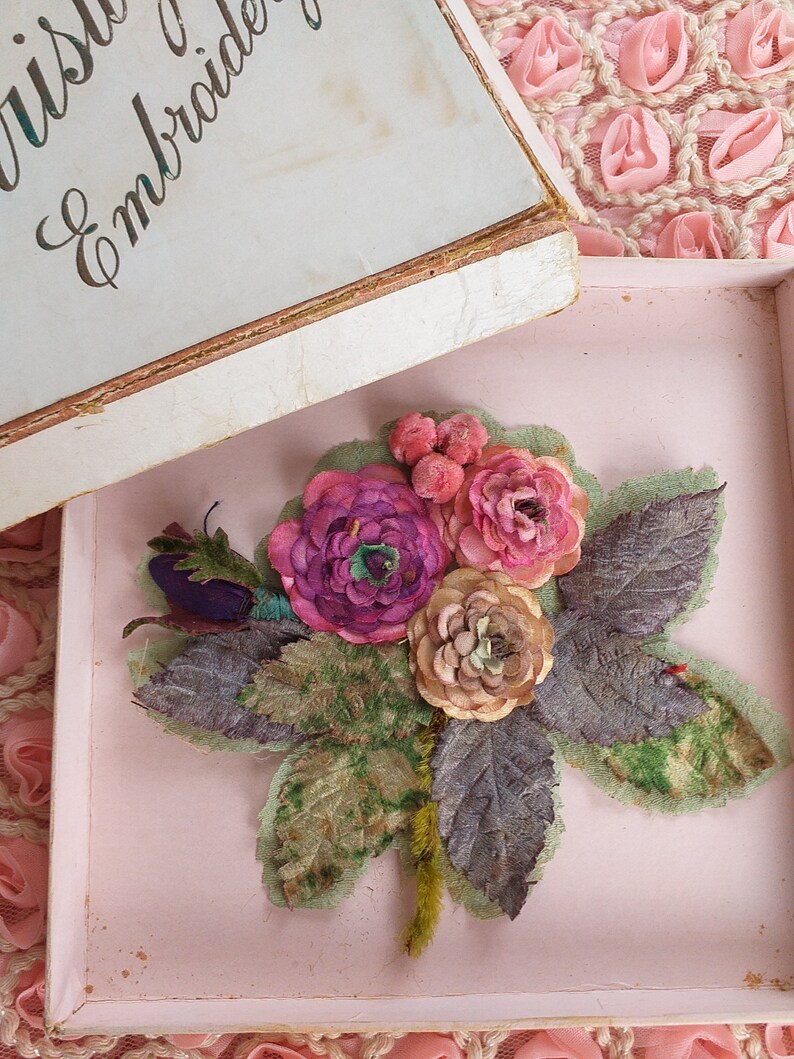 Absolutely Stunning Intricate Antique Ribbonwork Piece With Velvet ...