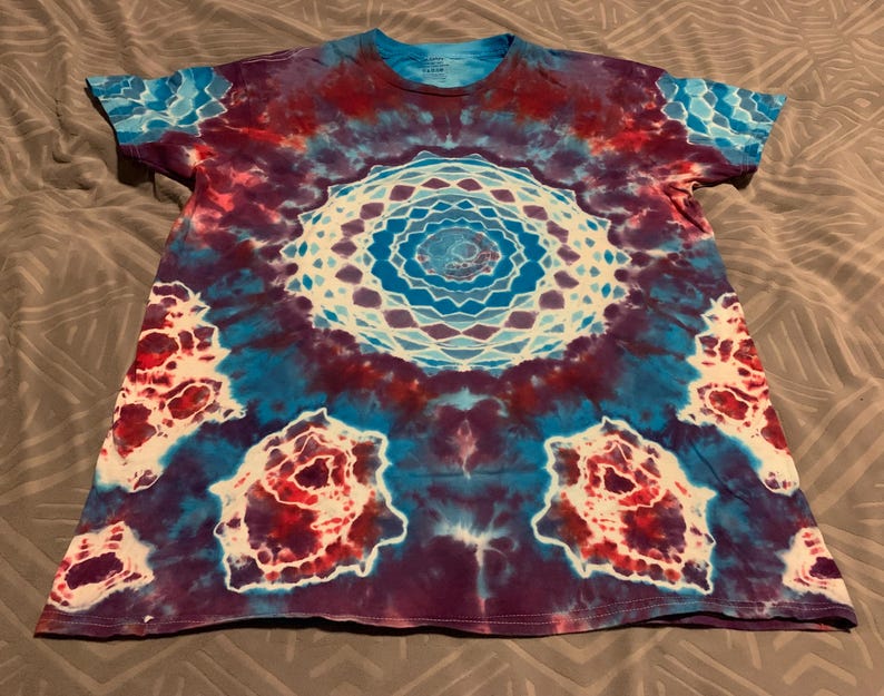 Mandala W/spine Back, Large! - Etsy