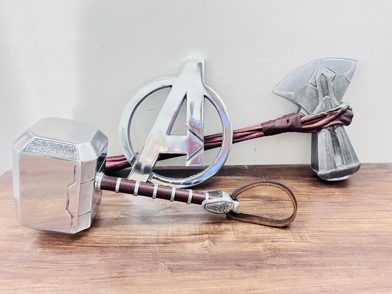 Full Set of Marvel. Thor Stormbreaker Axe. Marvel Legends Thor Hammer ...