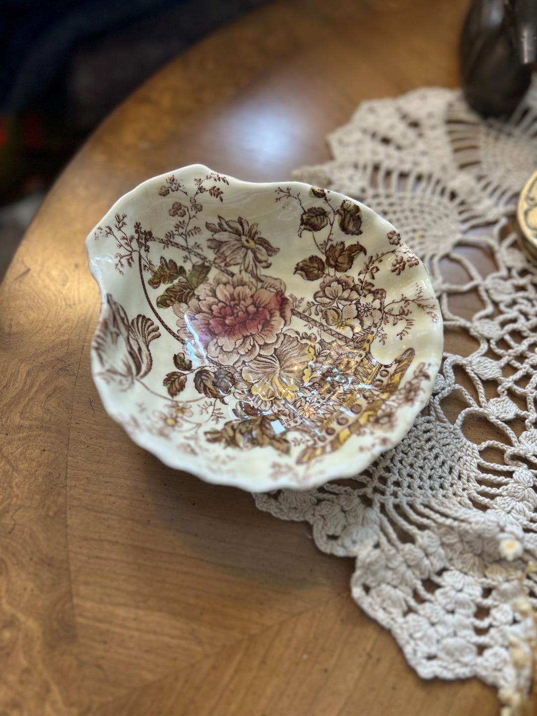 Vintage Royal Crownford Charlotte Shell Dish – Staffordshire England ...