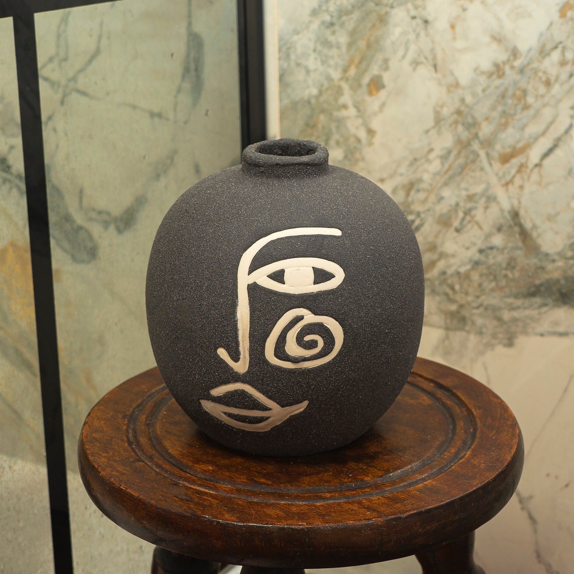 Contemporary Line Art Ceramic Vases 2 Colours and Sizes - Etsy