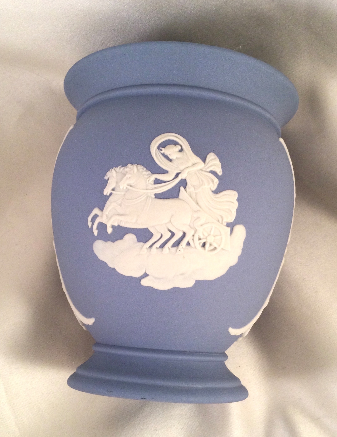 Vintage Wedgwood Blue White Jasperware Flower Vase Wedgewood Jasper ...