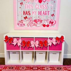 Valentine's Day Bulletin Board Kit: This Class Has My Heart (PDF) - Etsy
