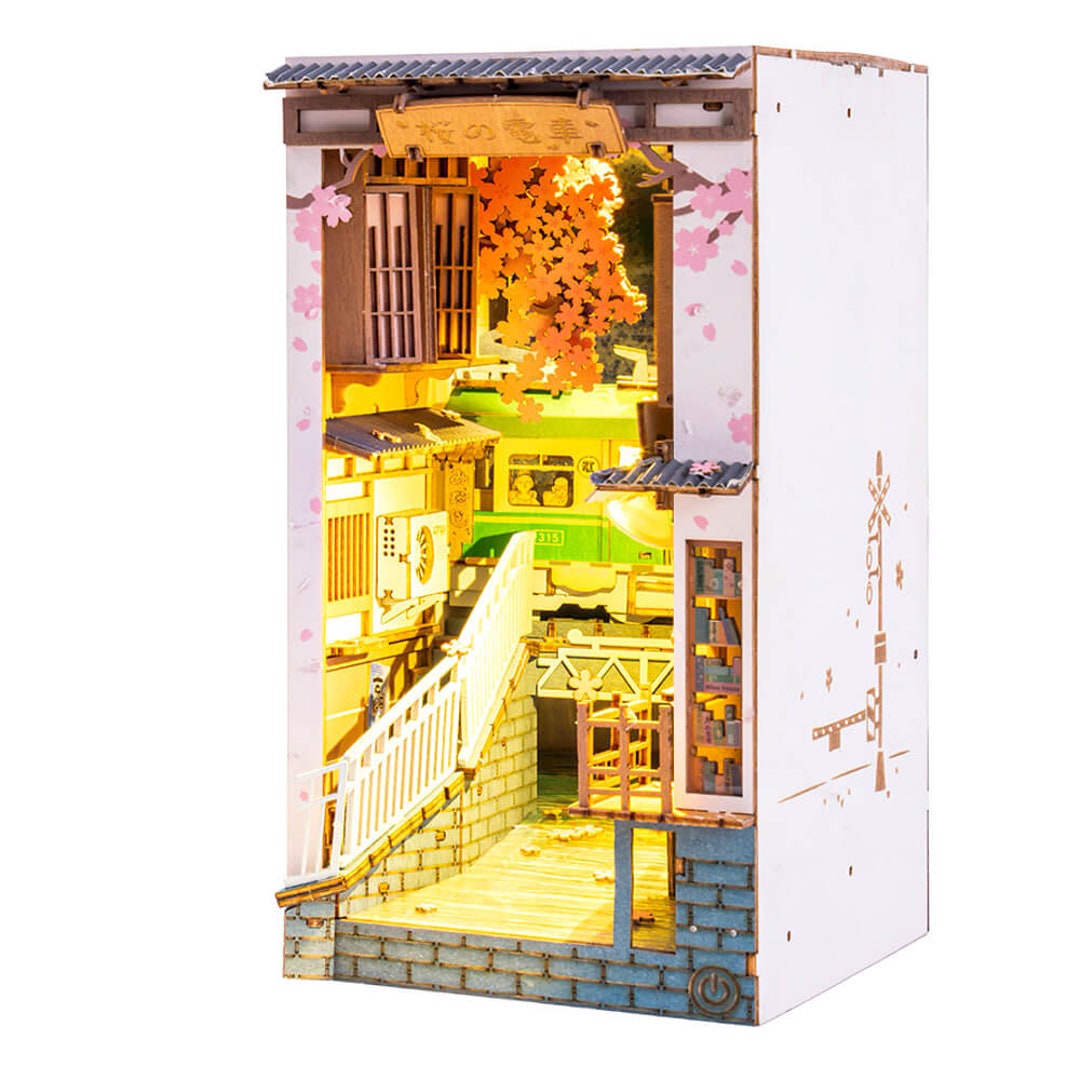 Book Nook Sakura Densya - Etsy