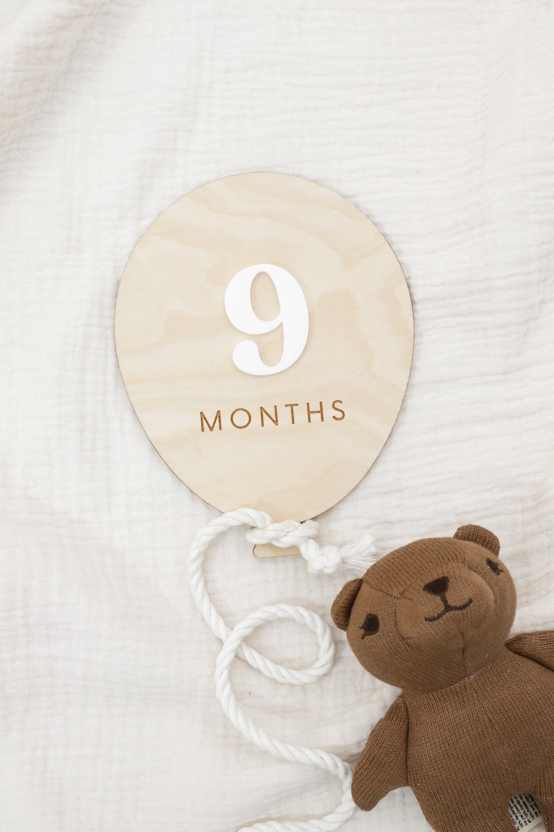 Wooden Balloon Baby Milestone Cards, Interchangeable Milestone Cards ...