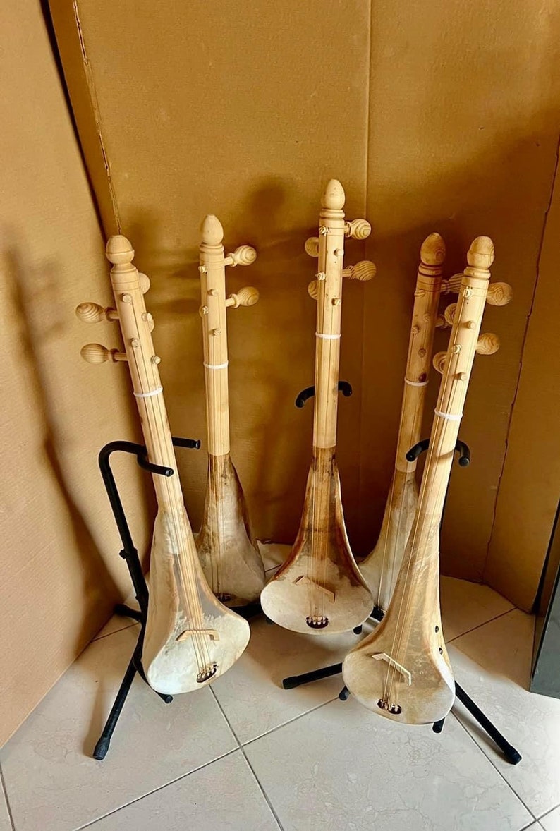 Wtar, Loutar, Instrument De Musique Spirituel Wtar Marocain, GANBRI ...