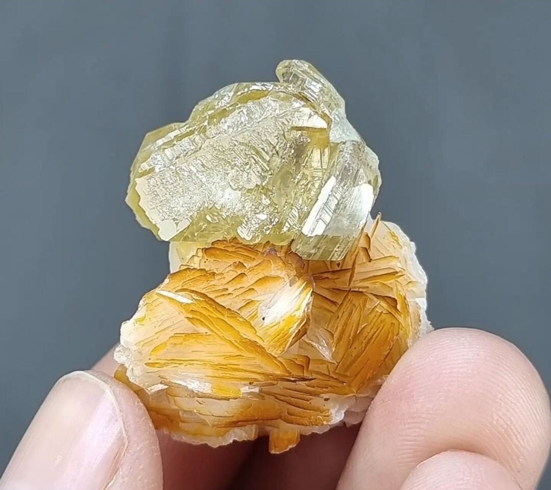 Gemmy Cerusite With Barite in Perfect Conditions 4x3.5x2.5 Cm - Etsy