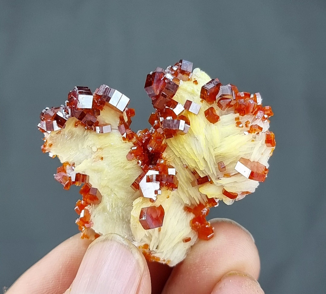 Vanadinite With Barite 4.5x4x2 Cm in Perfect Conditions - Etsy