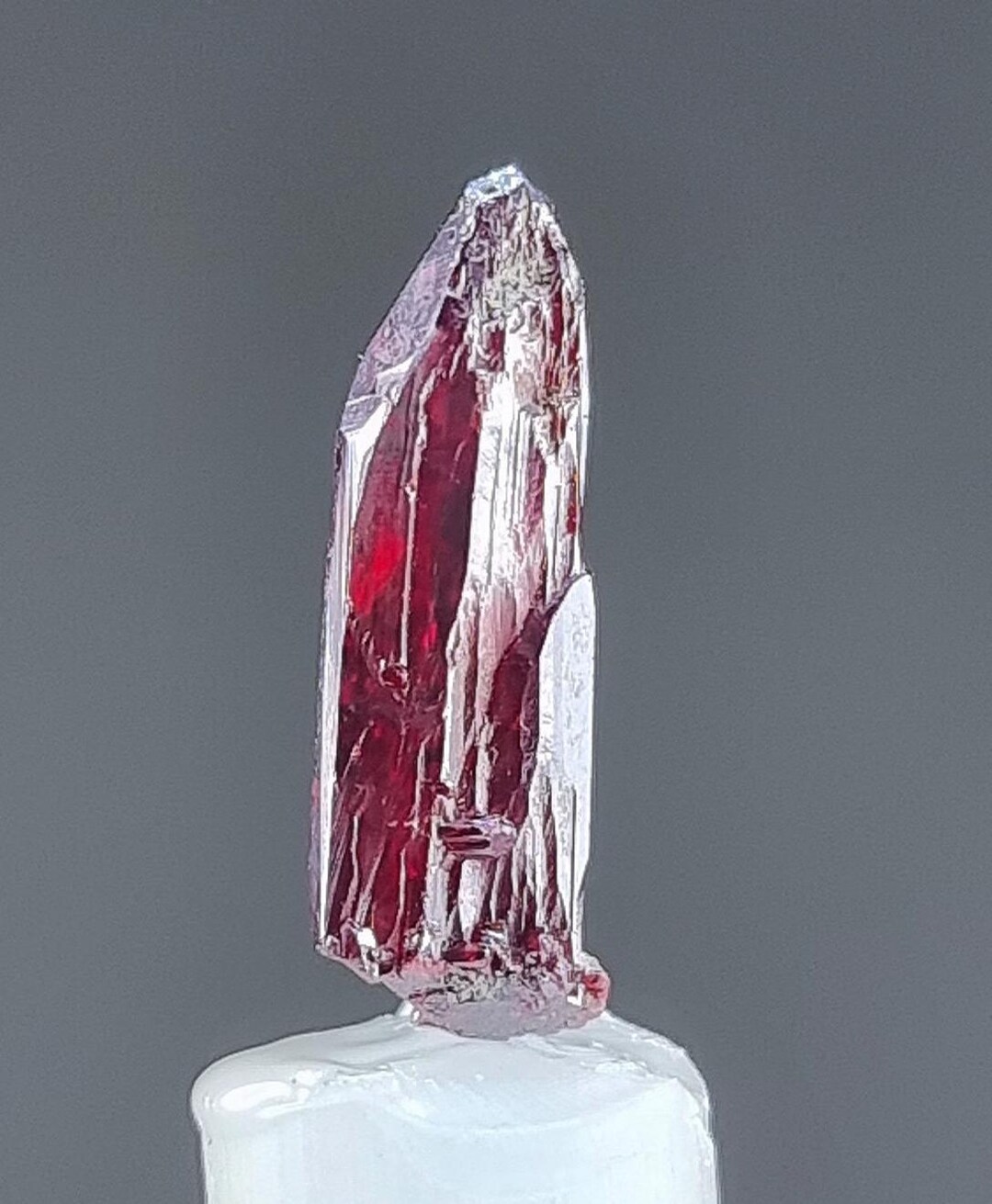 Proustite Floater Crystal in Perfect Conditions 2x0.5x0.5 Cm - Etsy