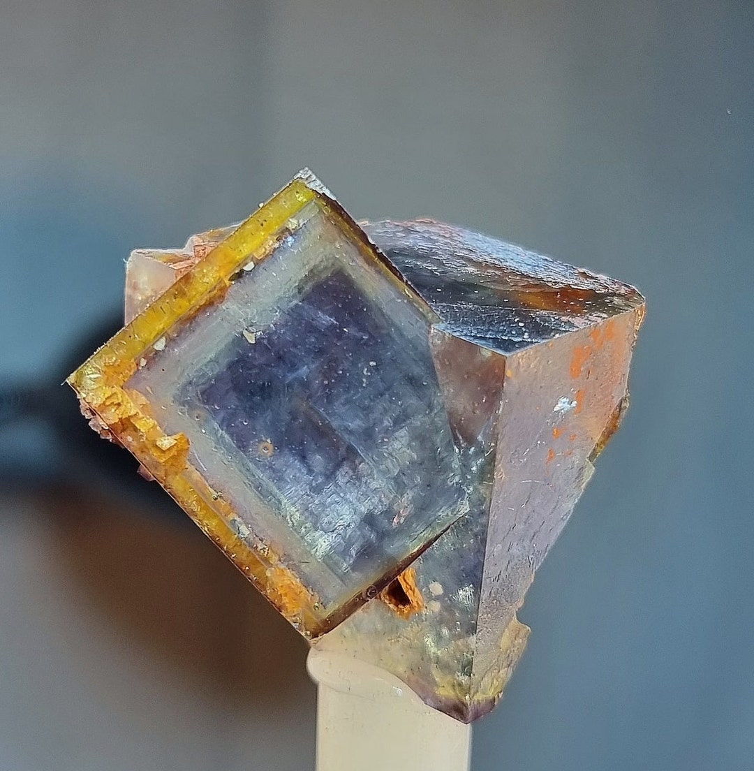 Multi-colored Fluorescent Fluorite 4x4x3 Cm - Etsy