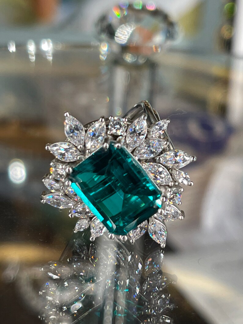 Emerald Ring - Etsy