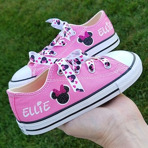 Minnie Mouse Converse, Black or Pink Low Tops, Personalized, Black ...