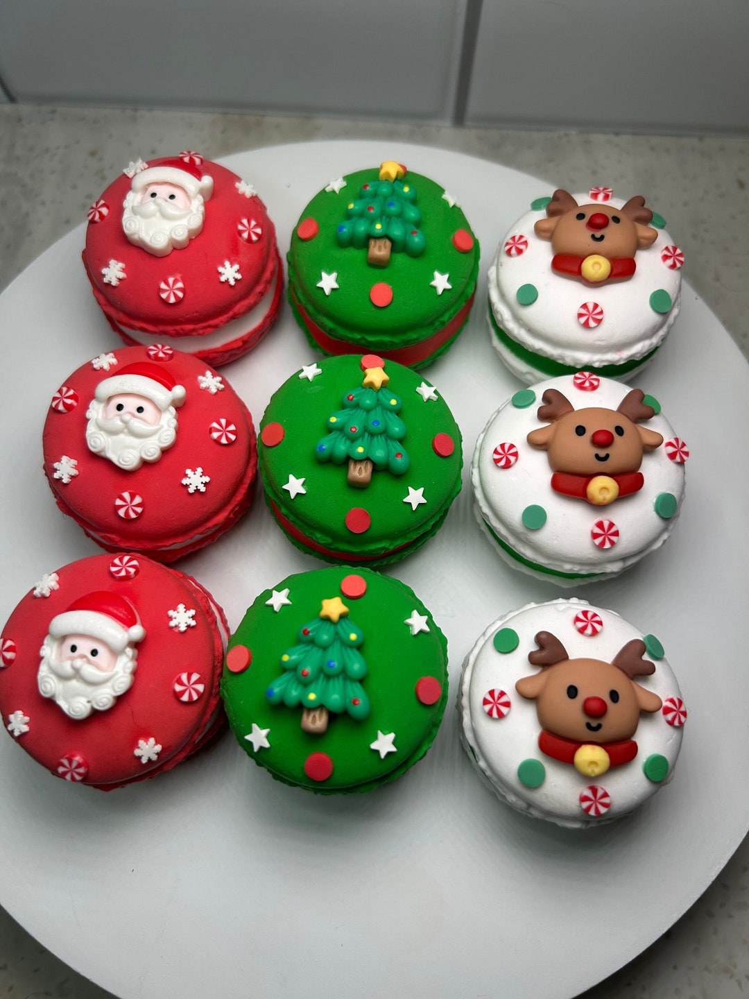 3 Fake Christmas Macaroons | Fake Santa Macaroons | Fake Rudolph ...