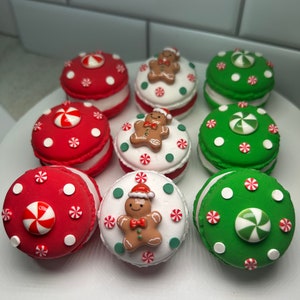 3 Fake Gingerbread Macaroons | Fake Peppermint Macaroons | Fake ...