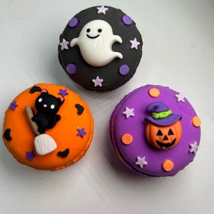 3 Fake Halloween Macaroons | Fake Ghost Macaroons | Fake Pumpkin ...