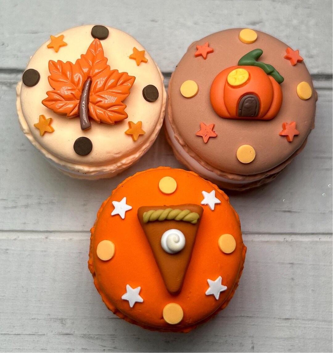 Fake Fall Macaroons | Fake Autumn Macaroons | Fake Pumpkin Macaroon ...