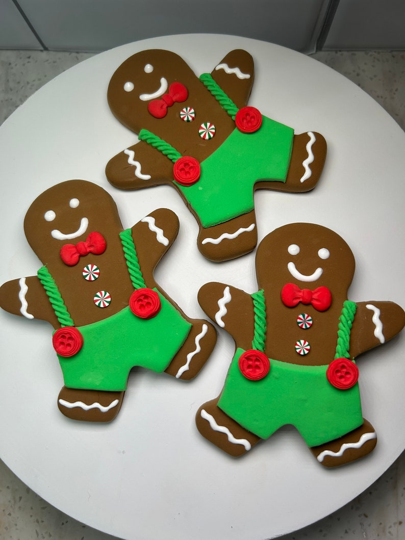 Fake Gingerbread Cookies | Fake Gingerbread Man Cookies | Fake ...