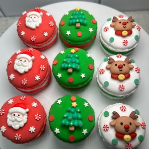 3 Fake Christmas Macaroons | Fake Santa Macaroons | Fake Rudolph ...