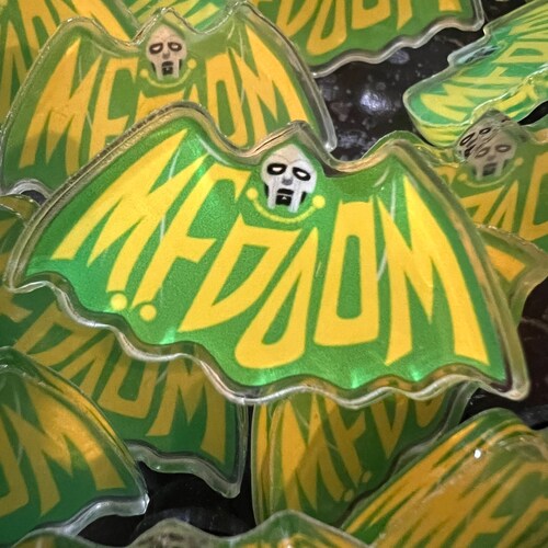 Quasimoto X Nike SB Dunk mf Doom Enamel Pin - Etsy