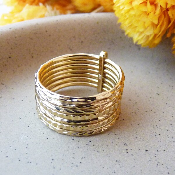 7 Day Gold Ring - Etsy