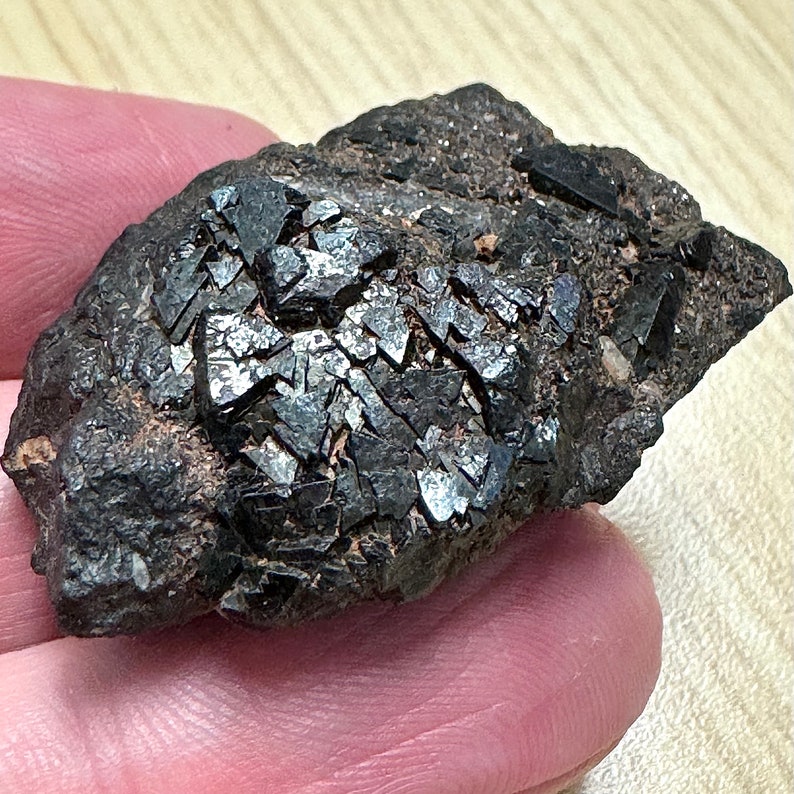 Magnetite Crystal Stone - Etsy